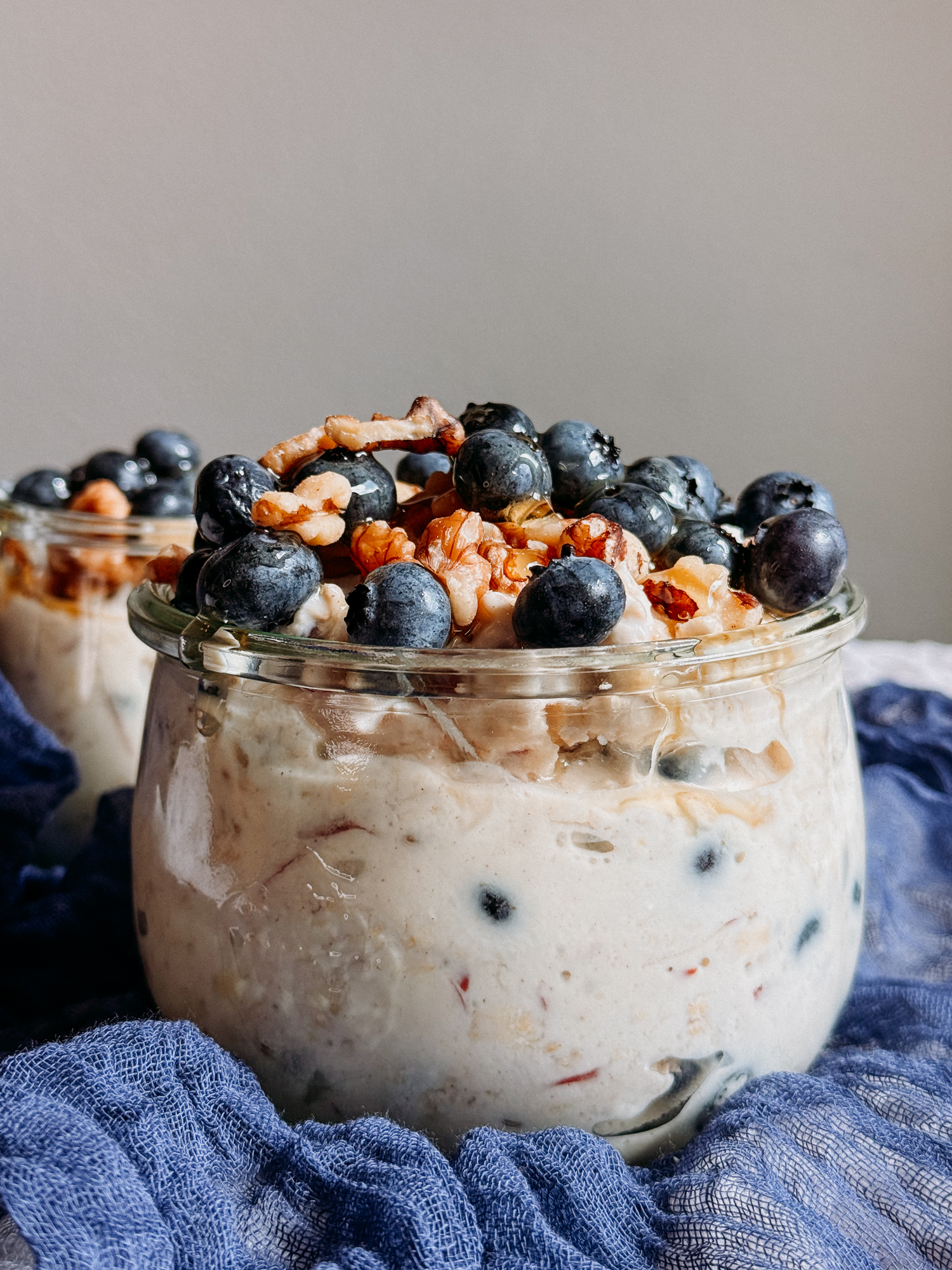 Princess Diana's Overnight Oats (Bircher Muesli) - Whip & Wander